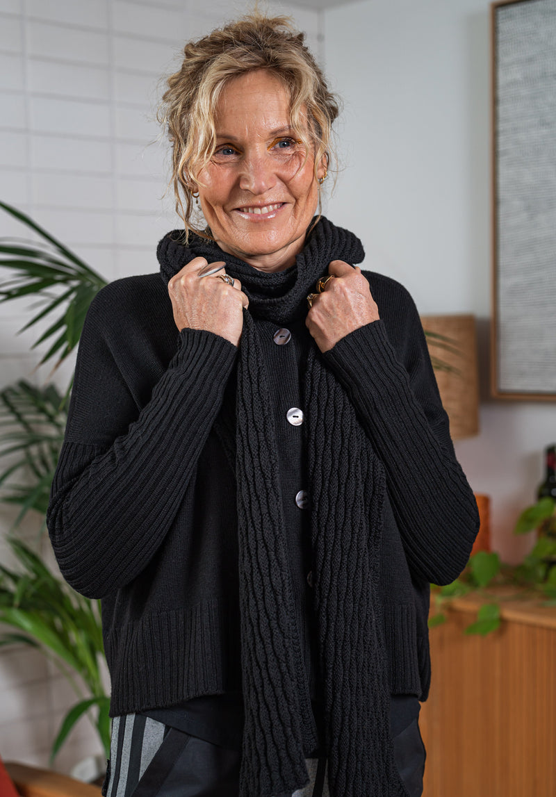 Luna Gallery - Wobble Knitted Scarf | Australian designer scarves